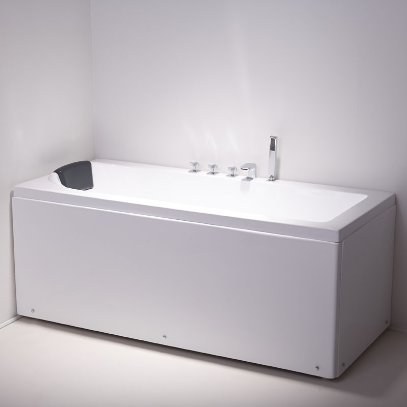 MaXXwell Badekar PRAG